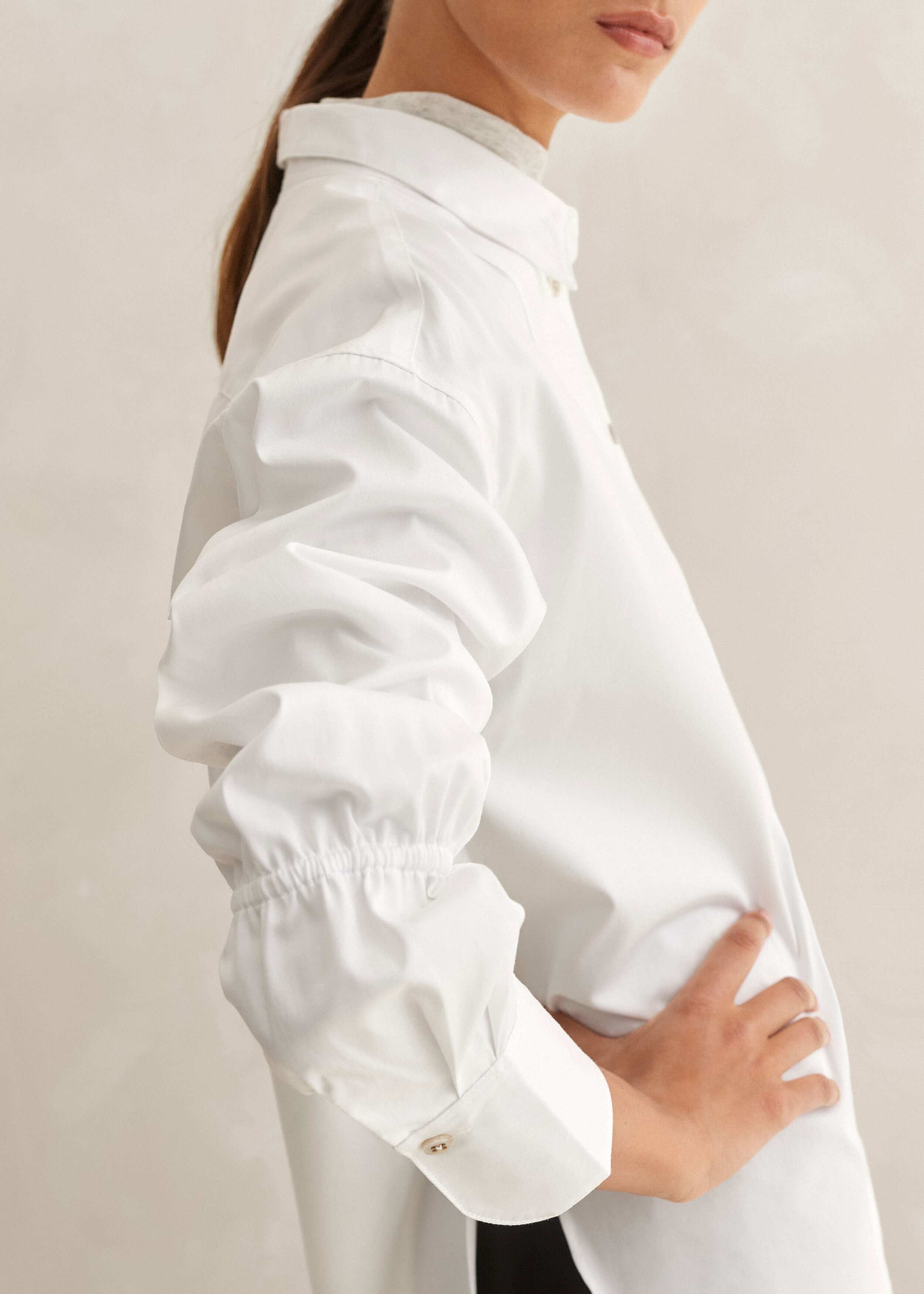 White Crease Less Elastic Sleeve Shirt | Women's Cotton Shirts | ME+EM