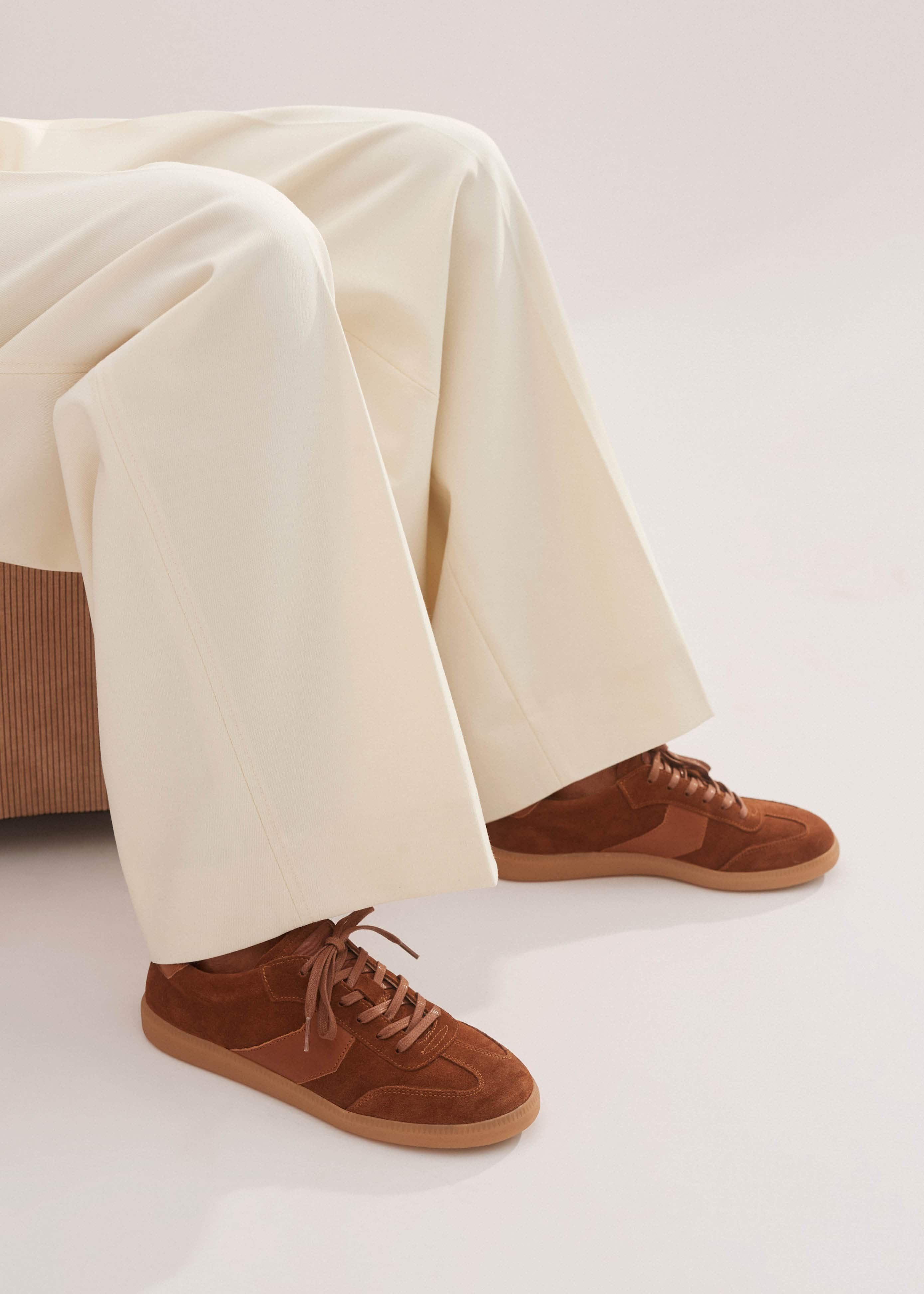 Women's Brown Retro Sneaker | ME+EM