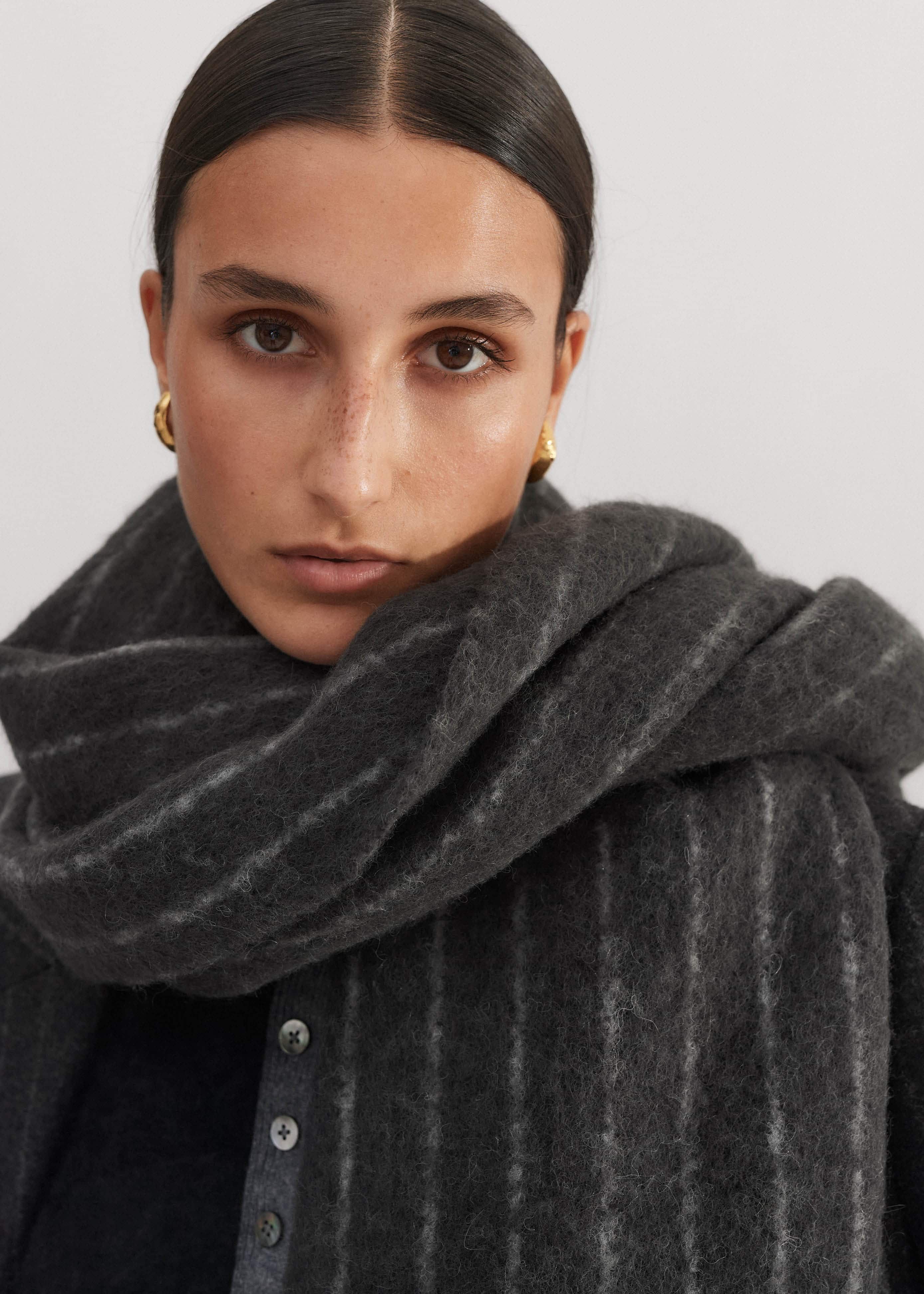 Women's Grey Wide Pinstripe Scarf | ME+EM