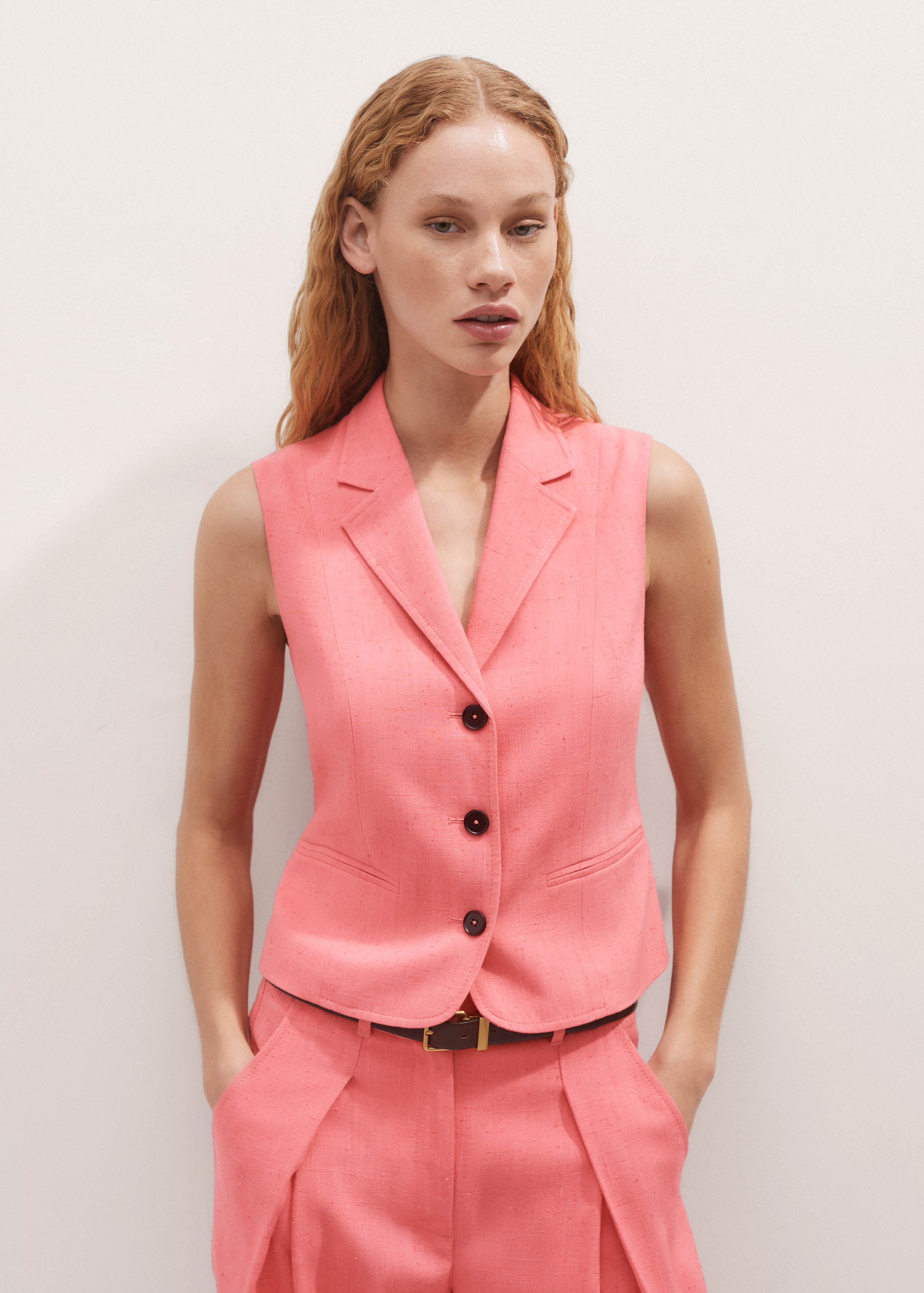 Women's Pink Lightweight Tailored Sleeveless Crop Jacket | ME+EM