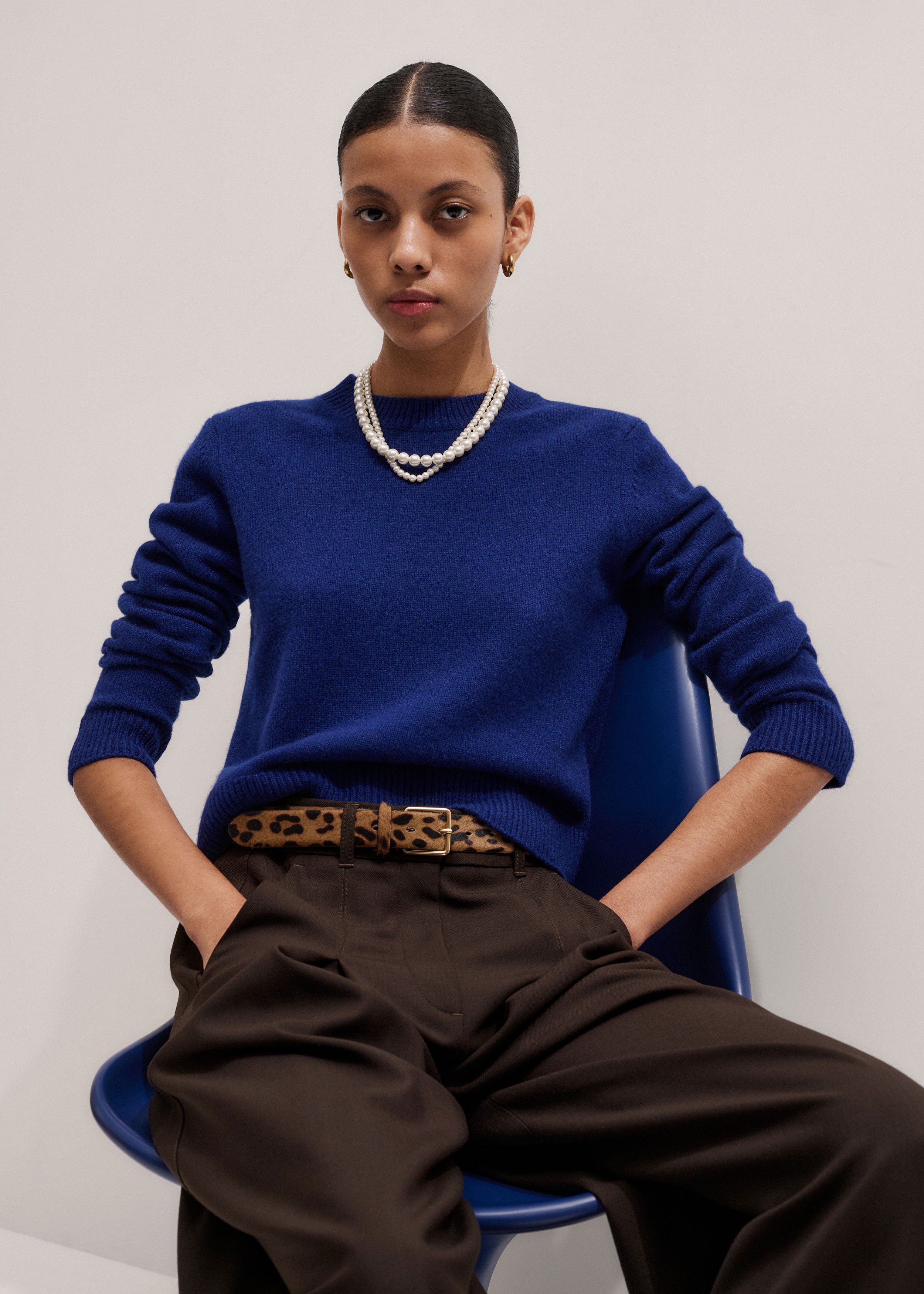 Women's Blue Cashmere Crew Neck Crop Sweater | ME+EM